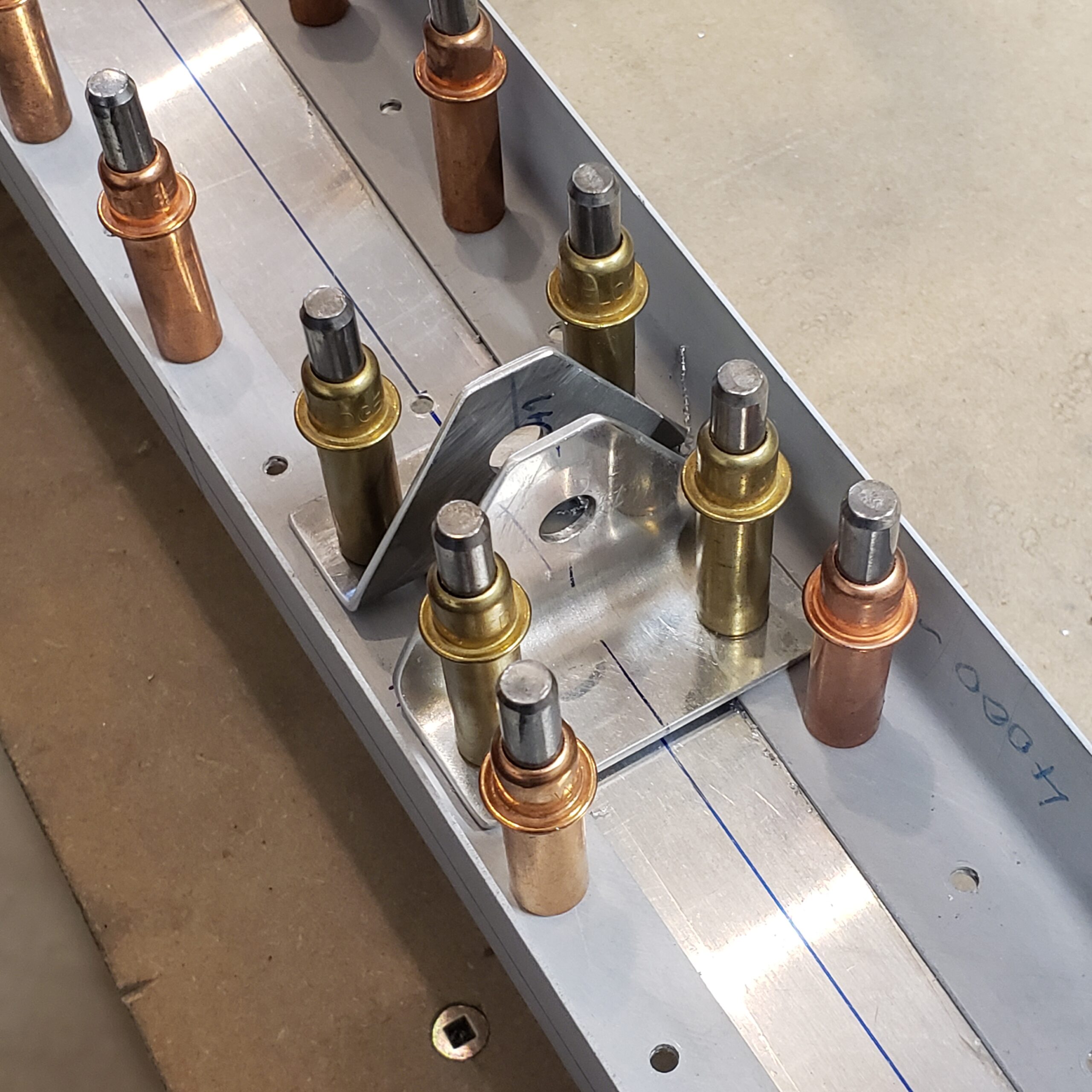 Right Elevator Spar Final Drilling - Stewart 51 Hangar